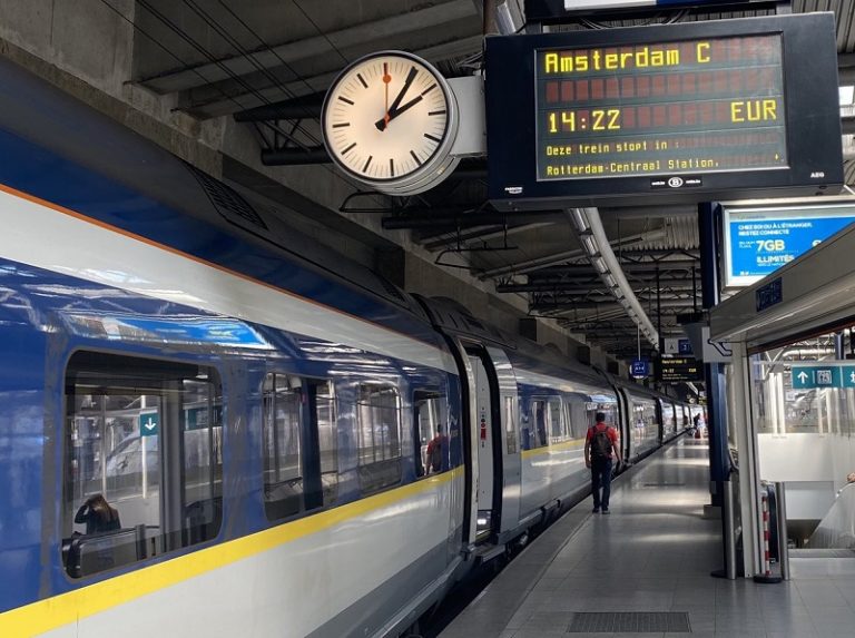 Eurostar: Routes, Travel Classes and All You Need to Know - AndyBTravels